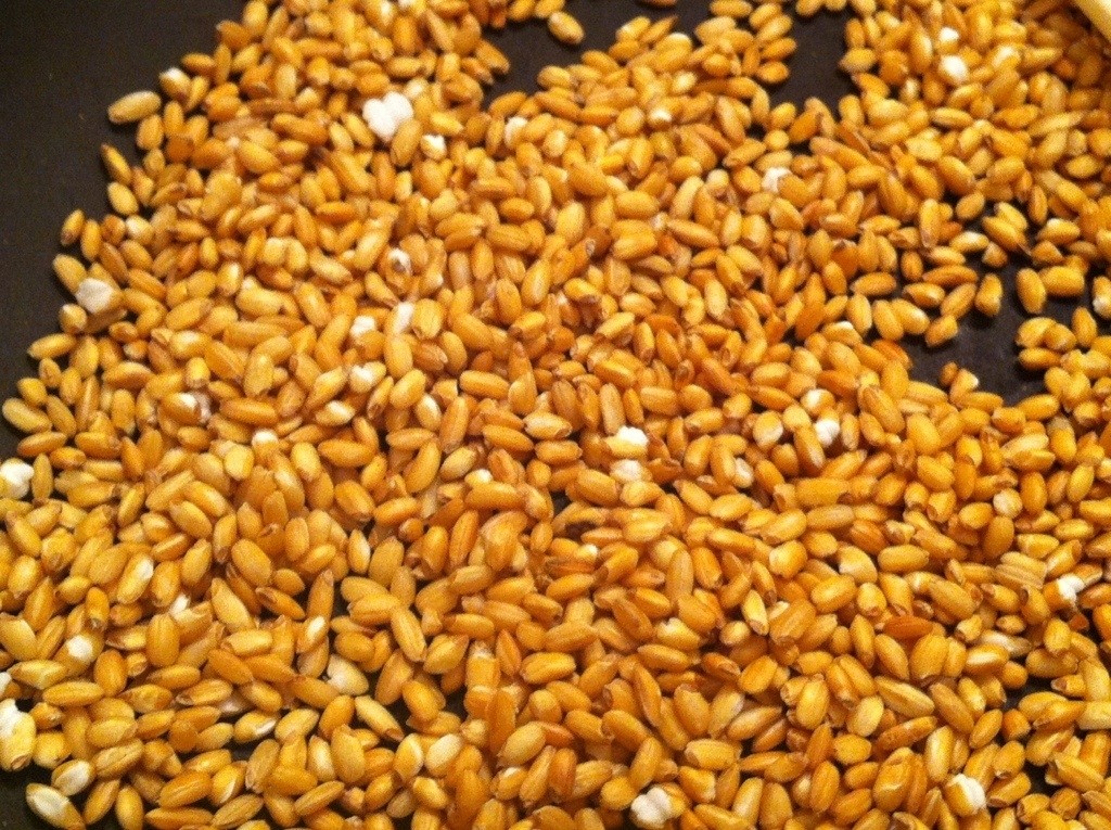 Hướng dẫn cách làm bột gạo lứt rang đơn giản tại nhà