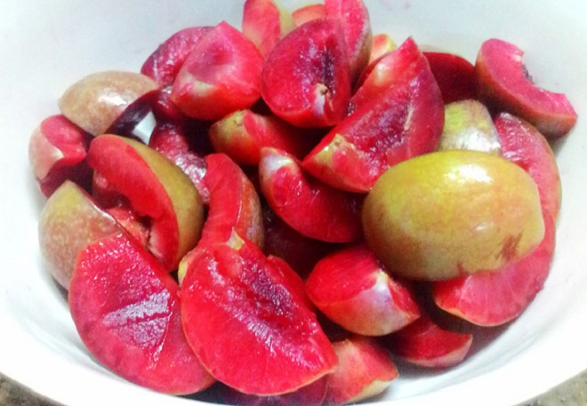 Cách làm mận ngâm đường ngon, để được lâu không bị lên men