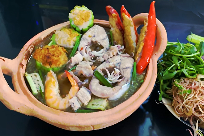 Cách nấu lẩu mắm miền Tây đơn giản mà ngon ngất ngây