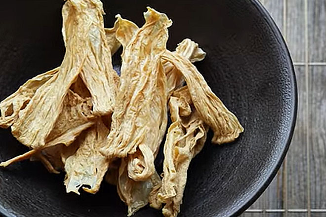 Váng đậu là gì? Chế biến váng đậu tại nhà và làm những món ngon ăn là ghiền