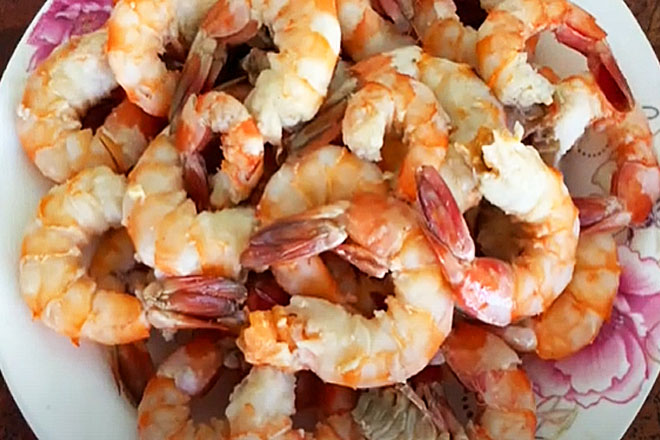 Tôm sắt là tôm gì, ăn ngon không, chế biến món nào dễ dùng nhất?